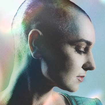 CURVE Quarterly: Lesbian news, bisexuals and queer women - Vol 33 Issue ...