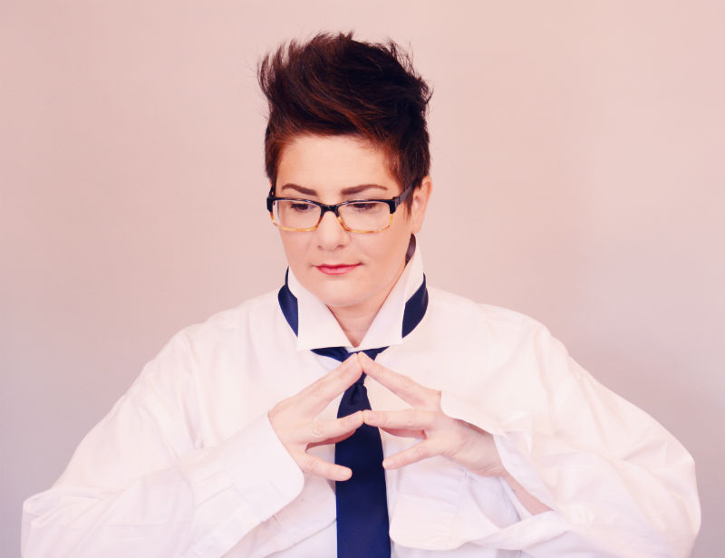 EP ‘Broken Open’ By Amy Steinberg Shatters The Ceiling - CURVE