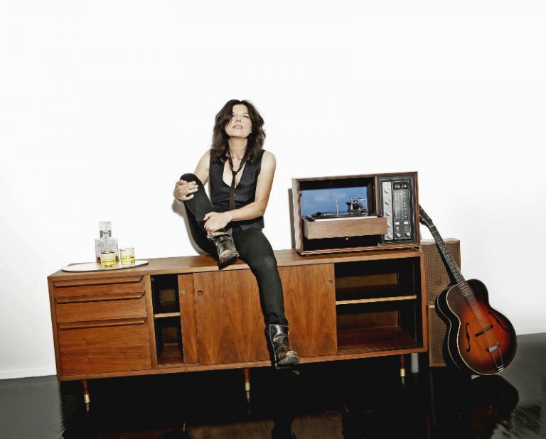 Maia Sharp's New Single 'Nothing But the Radio On' - CURVE