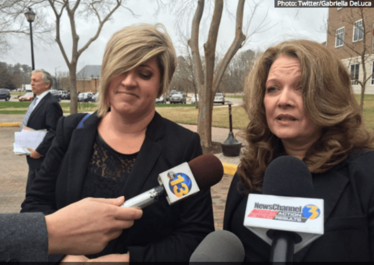 Virginia Beach Judge Rules In Lesbian Custody Battle - CURVE