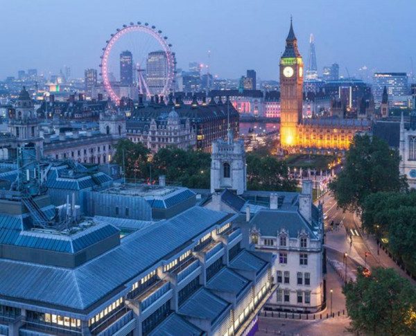 Why Great Britain Is The Place To Be - CURVE