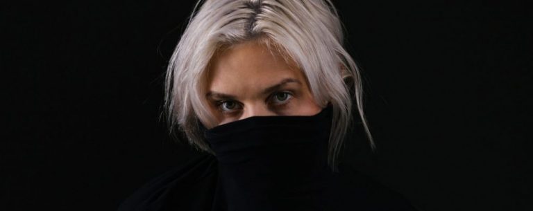 Hit Singer-Songwriter Ames Gets Introspective - CURVE