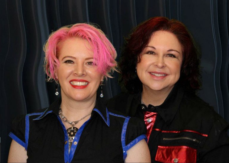 The Two of Us: Marlee And Tully - CURVE